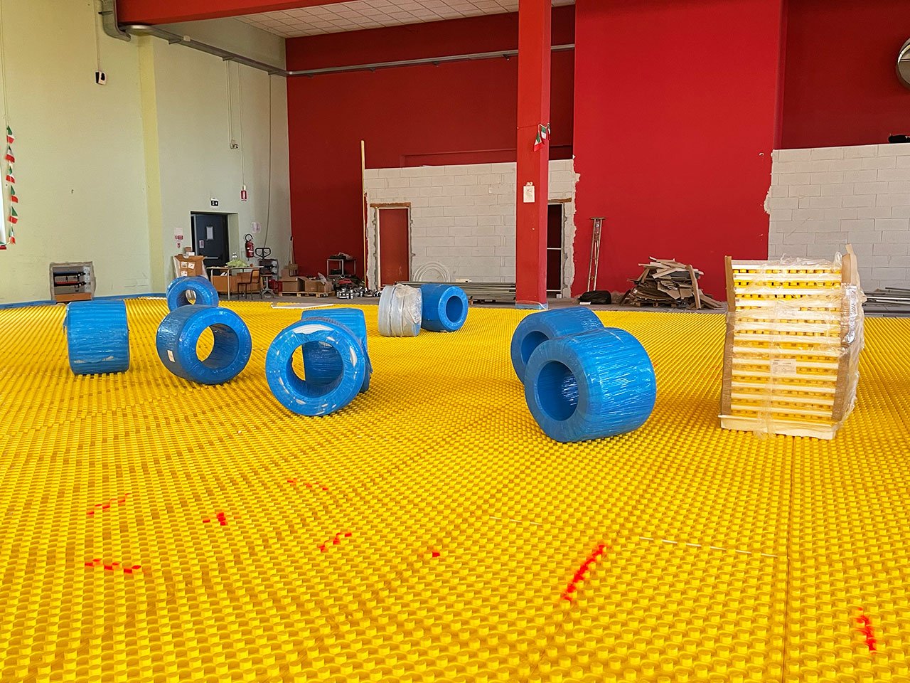 Sistema di climatizzazione radiante Wavin Comfia per due nuove palestre ...